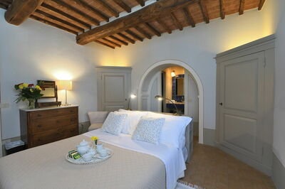 Découvrez cette belle villa de campagne à Sienne